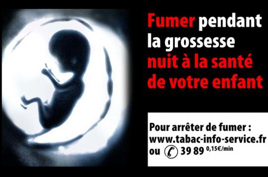 Grossesse : une fumeuse sur deux reprend après l’accouchement